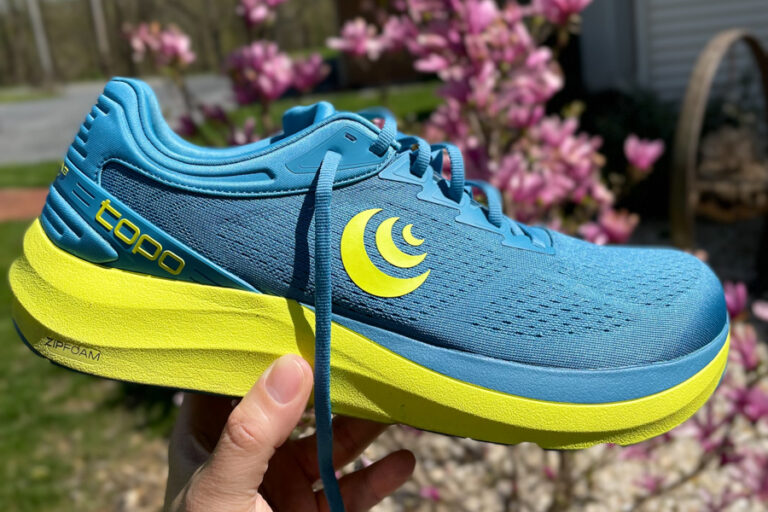 Topo Athletic Phantom 3 Review: Easy Miles With Smiles - Believe in the Run