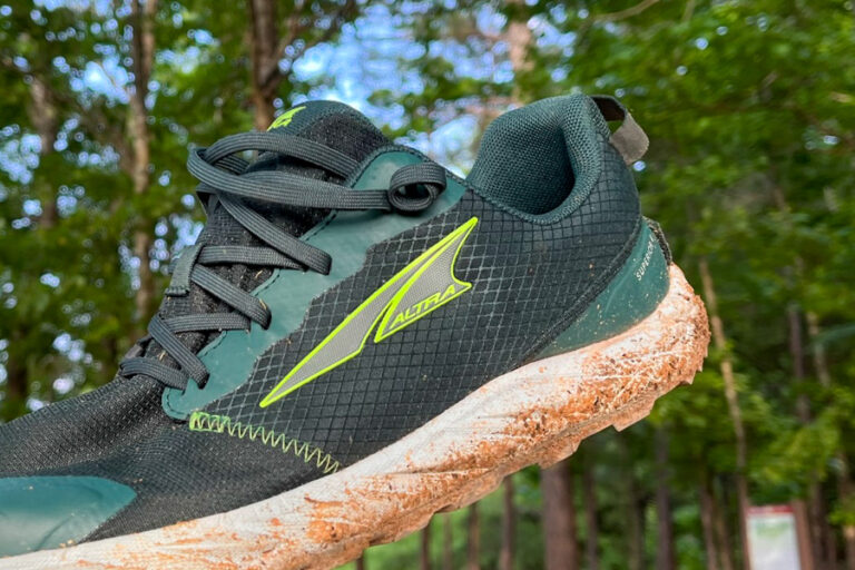 Altra Superior 6 Review: Altra Goes Retro... Kind Of - Believe in the Run